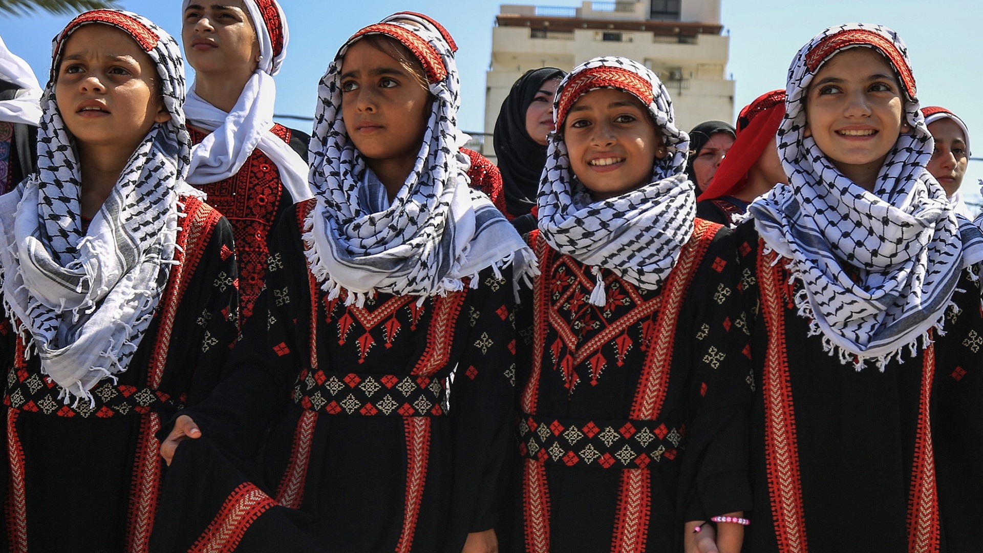 Palestinian Culture: Its Role in Resistance and National Identity ...